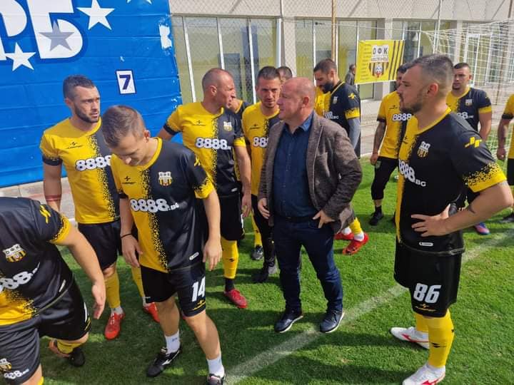 Да видиш ти Божигол избухна с 4 гола за новия си отбор Kotasport