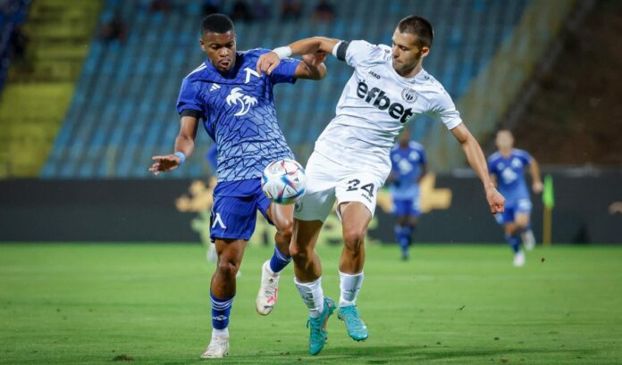 СЪСТАВИ: Хебър - Левски - KotaSport