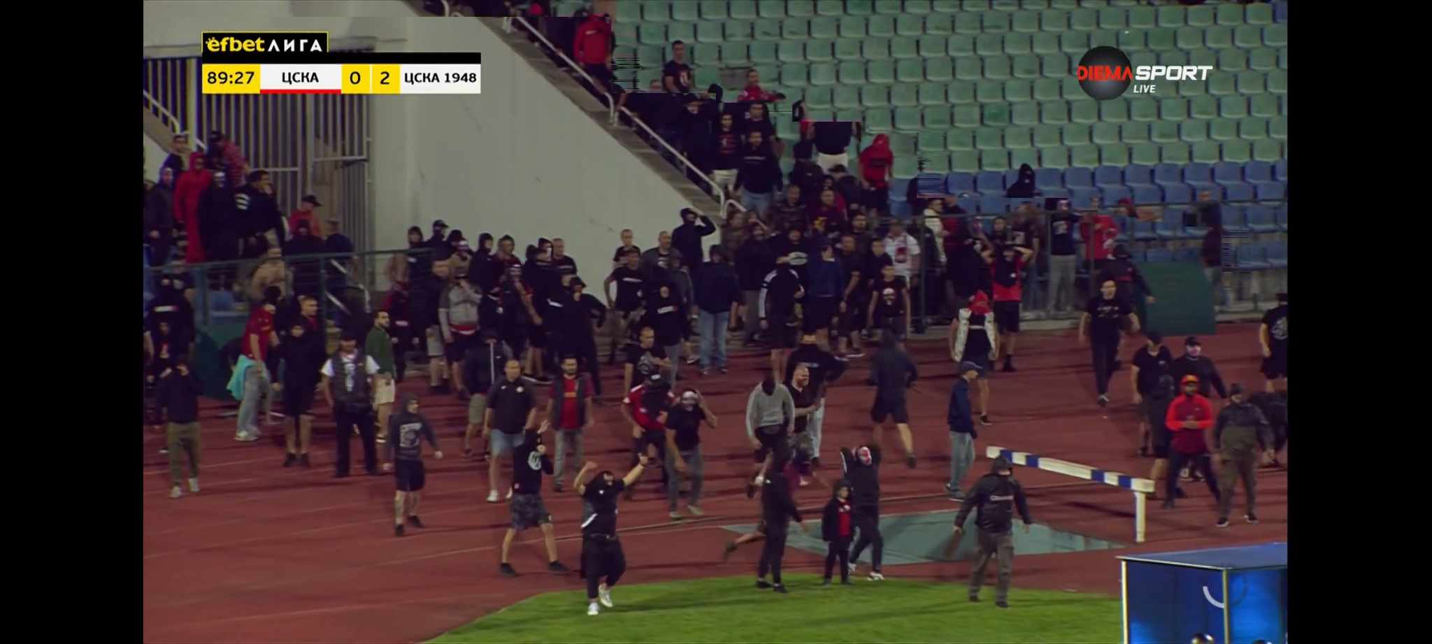 Нов позор за ЦСКА-София! Феновете за малко не взривиха мача - KotaSport