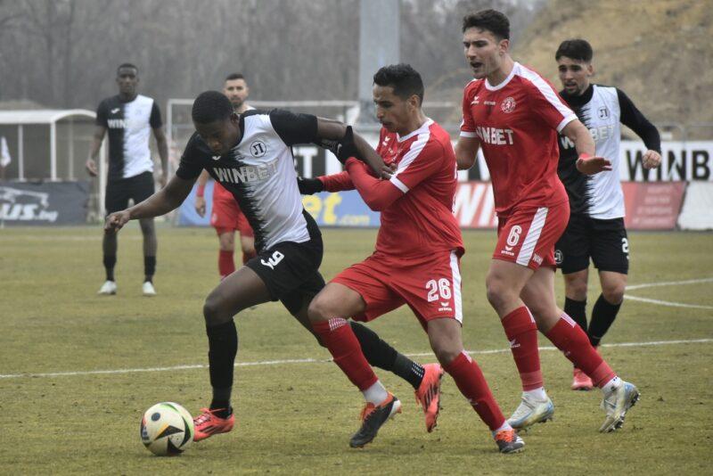 Баражи с горчив привкус: четири отбора, но май само един е готов за ...